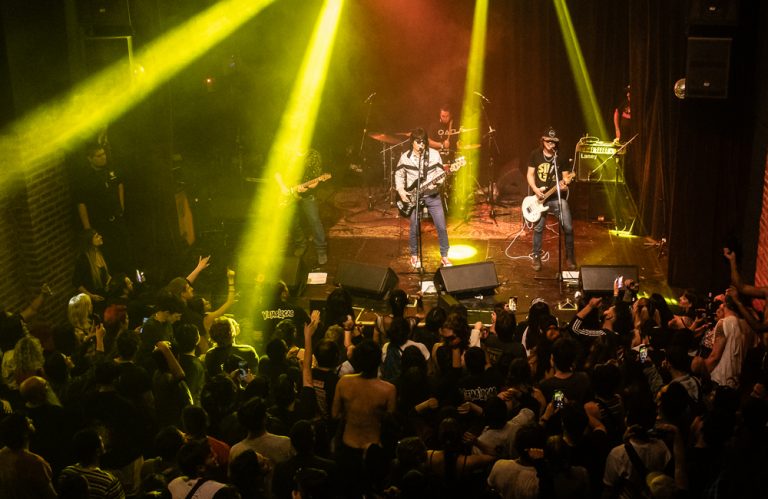 Fachi celebra los 35 años de Viejas Locas en Vorterix: "Si cae el Pity ...