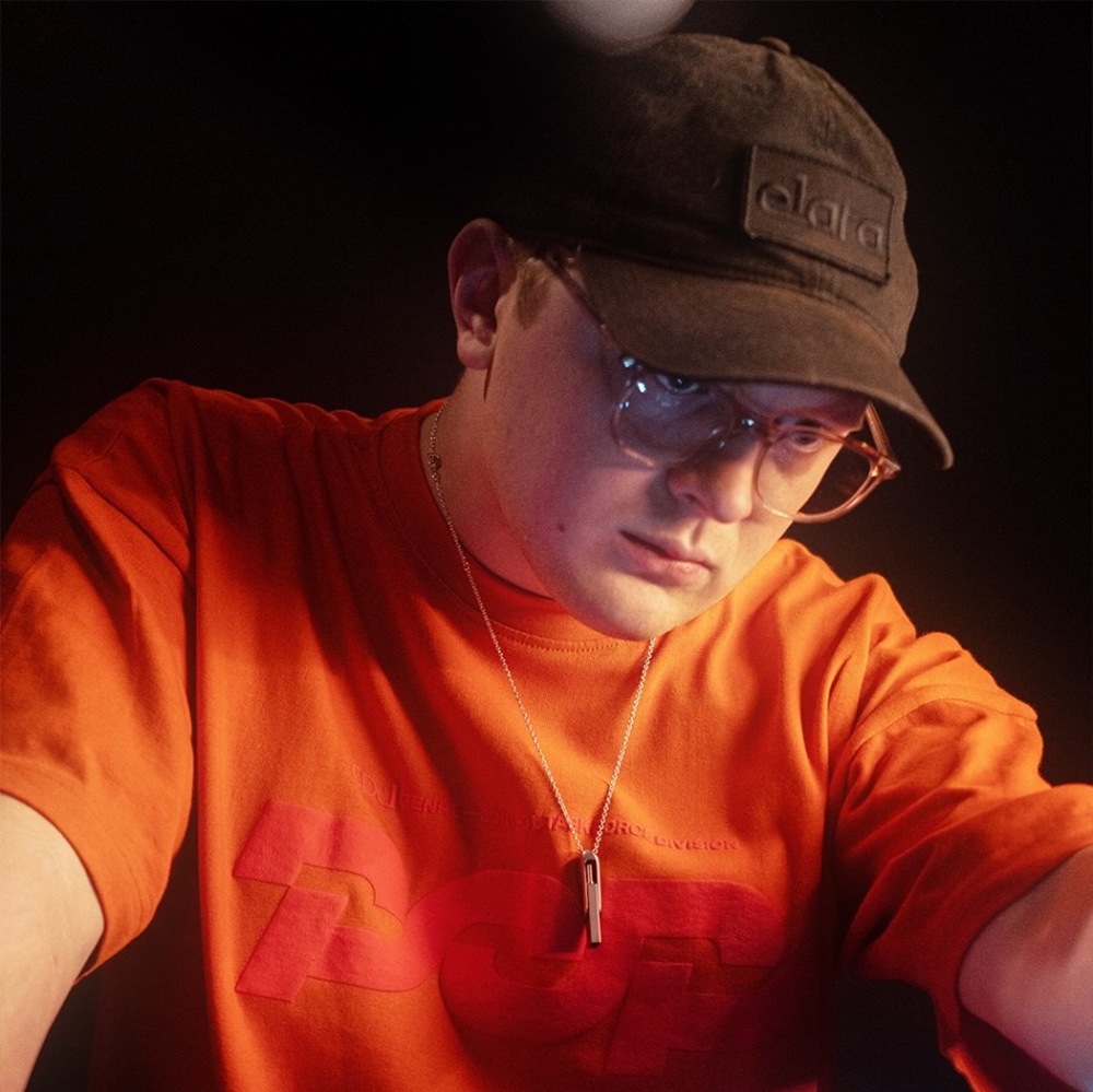 Umru, el prestigioso DJ que trabajó con Charli XCX, llega a Buenos ...