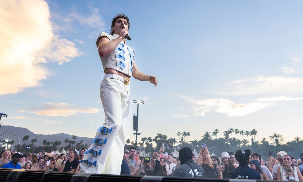 ¿Qué sabemos del próximo álbum de Benson Boone? - Rolling Stone en Español