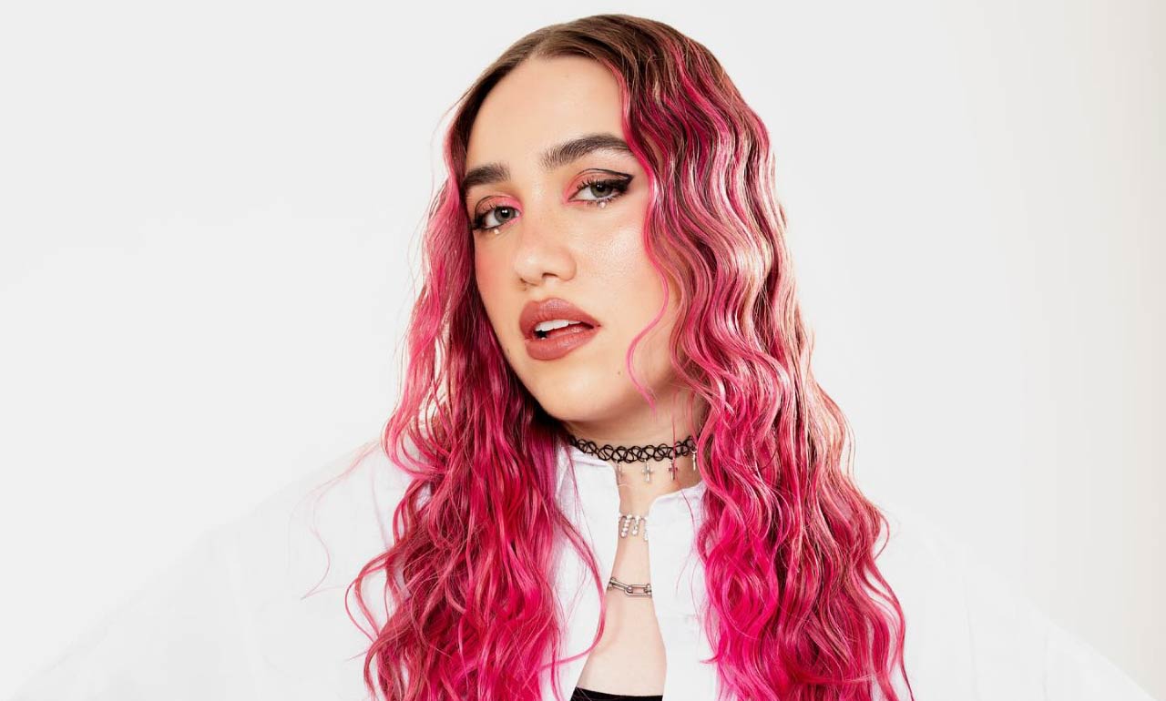 Ela Taubert anuncia la llegada de su álbum debut, PREGUNTAS A LAS 11:11 - Rolling Stone en Español