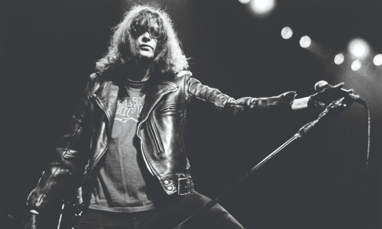 Ramones: el nuevo bookazine Rolling Stone con la historia, la música y el legado de una familia ...