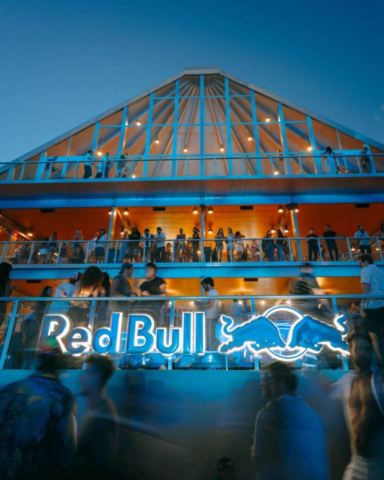 Red Bull Mirage regresa a Coachella como un epicentro de experiencia ...